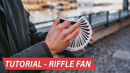 Jak se naučit Riffle Fan (videonávod)